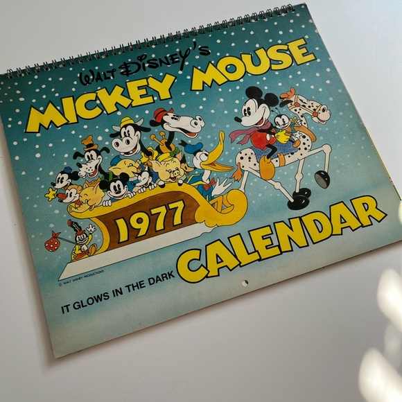 Disney | Art | Vintage 977 1979 Glow In The Dark Disney Mickey Mouse ...